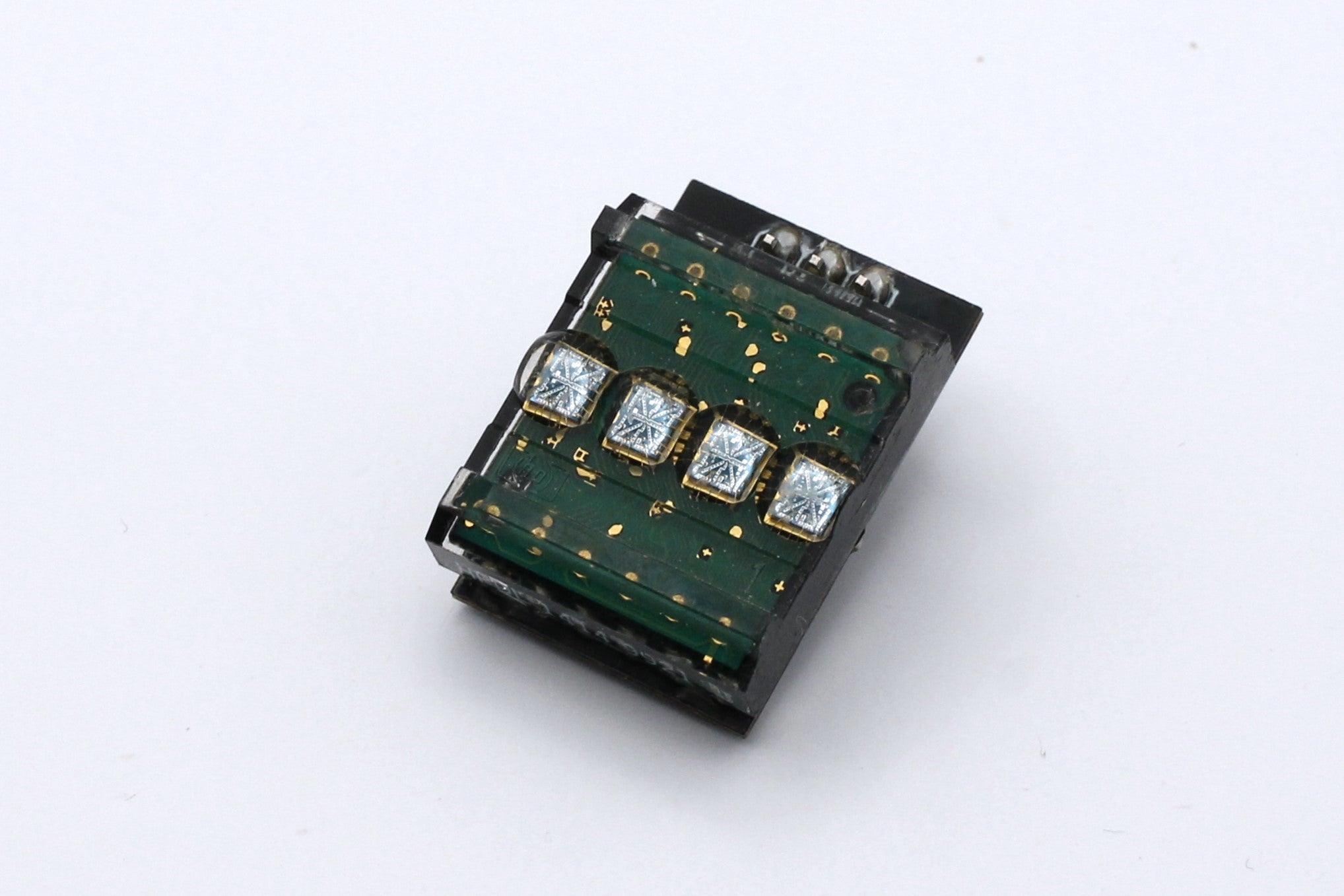 Serial UART HPDL1414 Alphanumeric Retro Display – Questwise Ventures