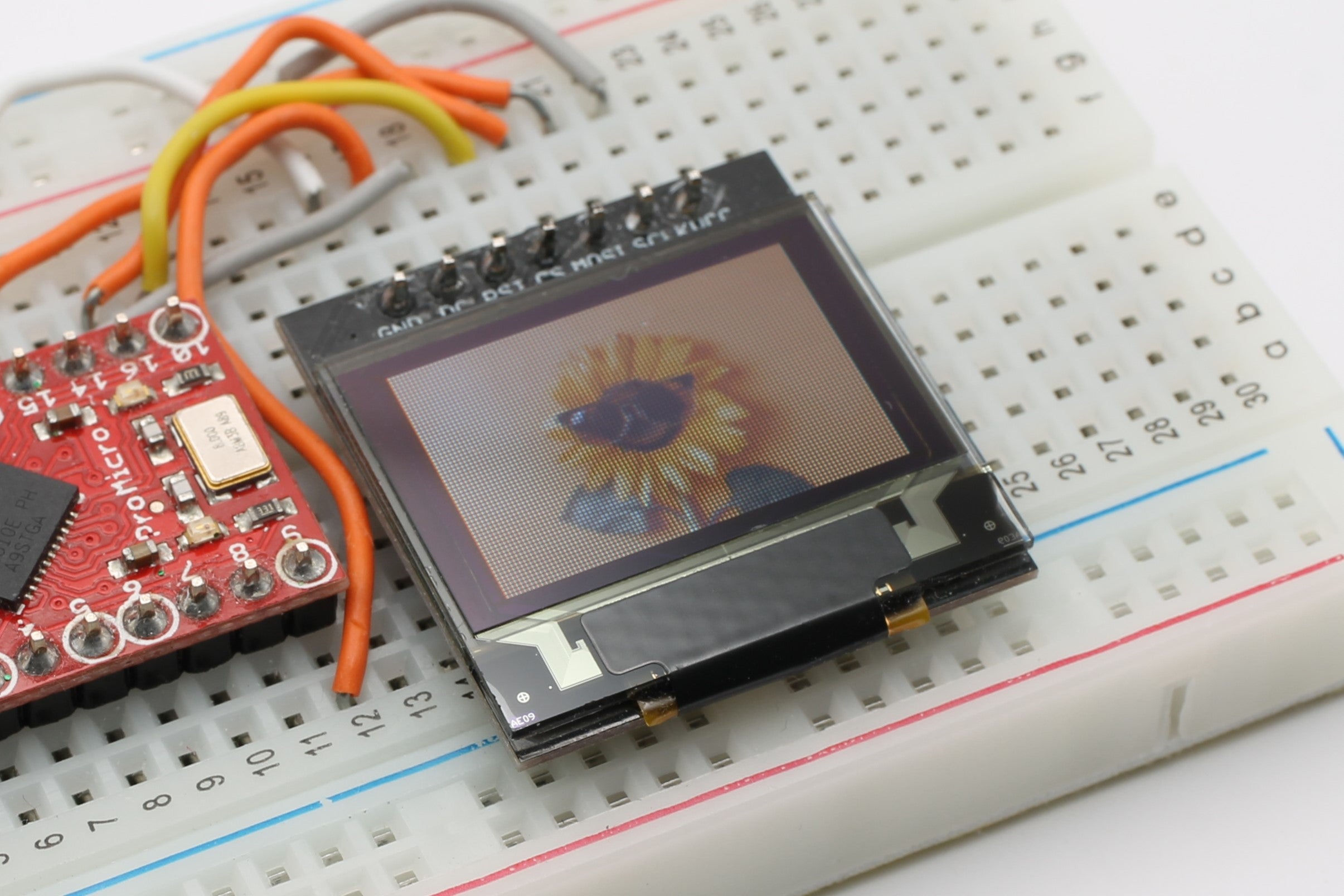 0.95 RGB 65K Color SSD1331 96x64 OLED SPI Breakout – Questwise Ventures